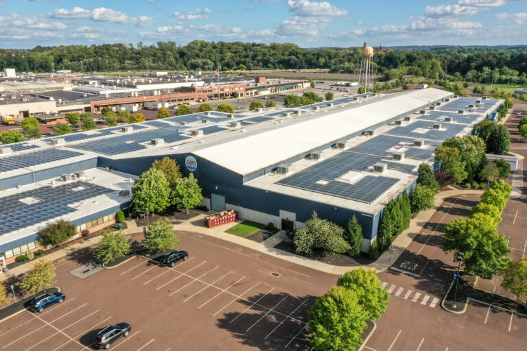 Rooftop Solar Display - Philly Expo Center